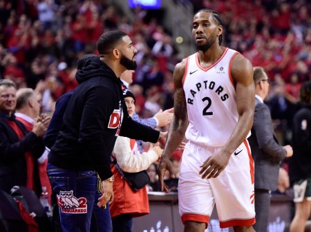 Drake courtside antics draw major attention at Raptors game as team ...