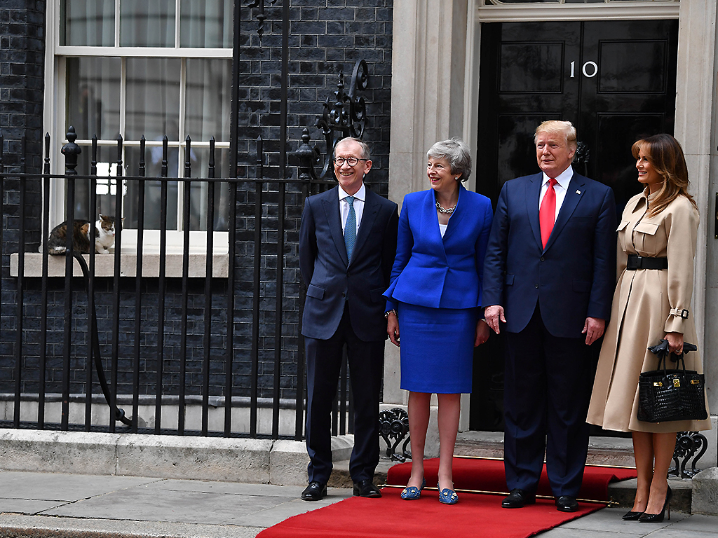 Larry the Cat causes ‘security’ delay during Donald Trump U.K. visit ...