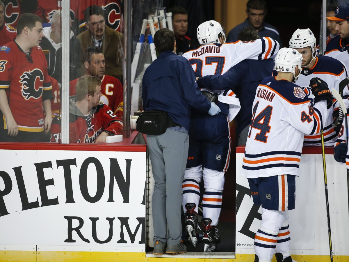 Oilers captain Connor McDavid mum on recovery from scary knee injury ...