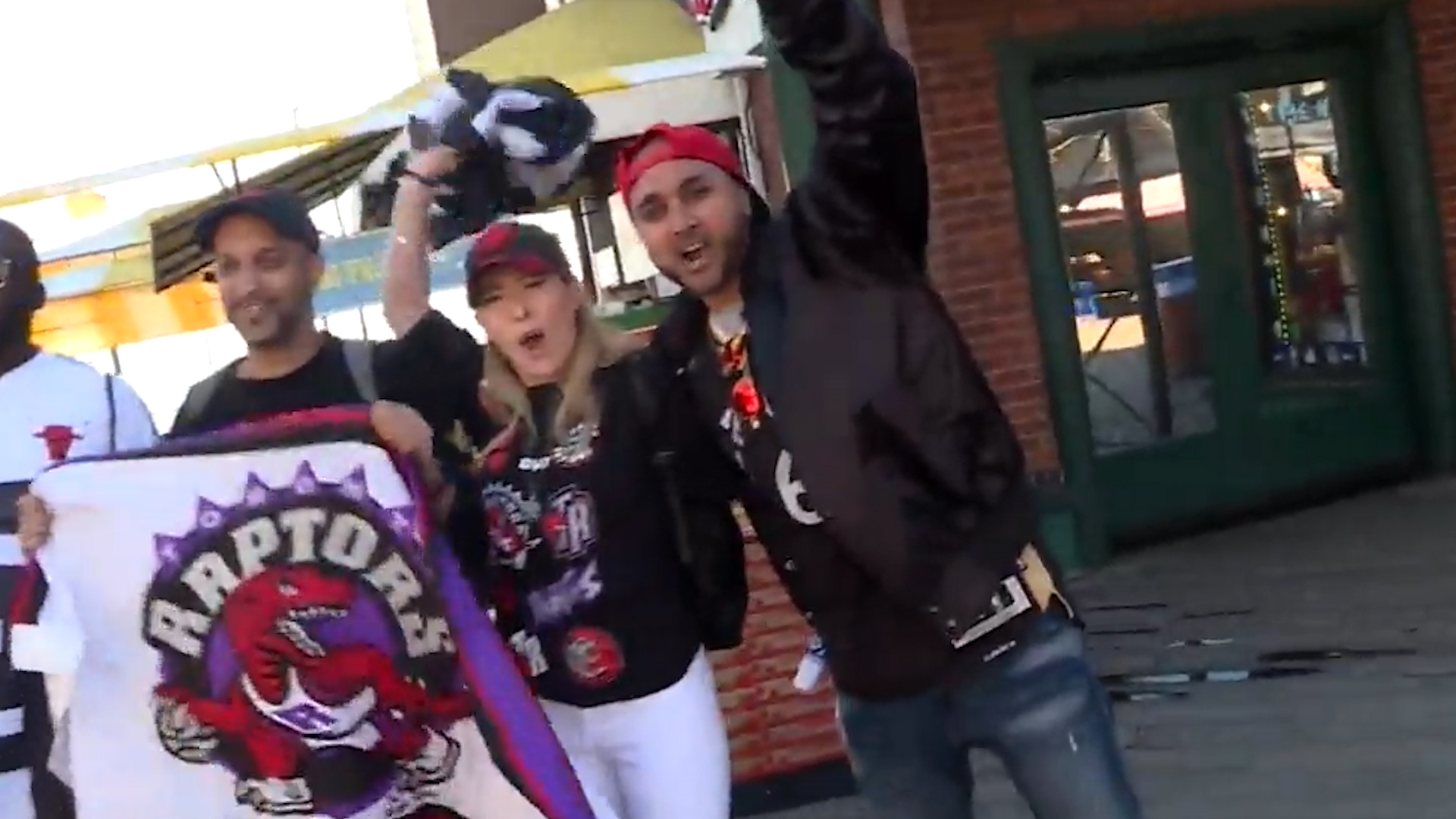 Raptors fans, once strangers, build lifelong friendships in California ...