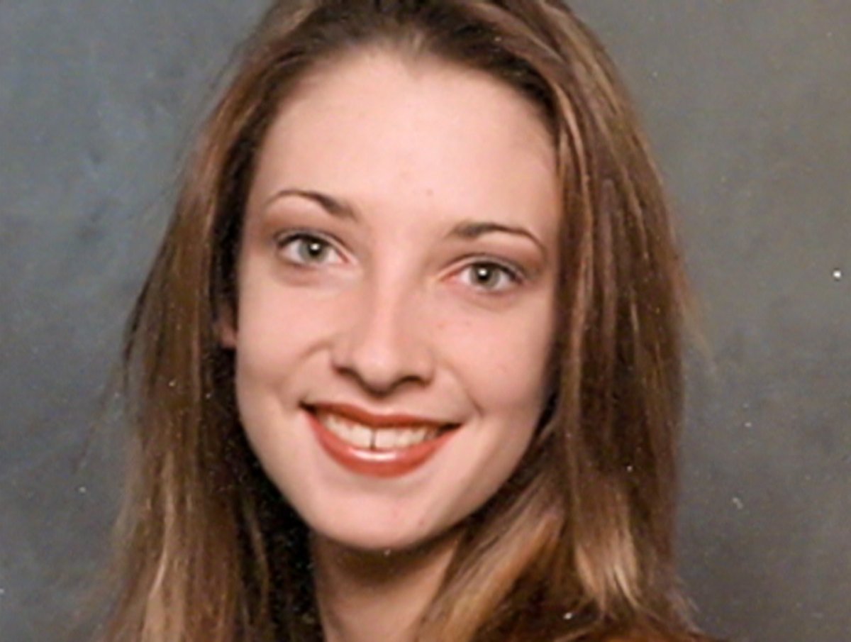 Crime Beat podcast: Sarah Rae, daddy’s little girl | Globalnews.ca