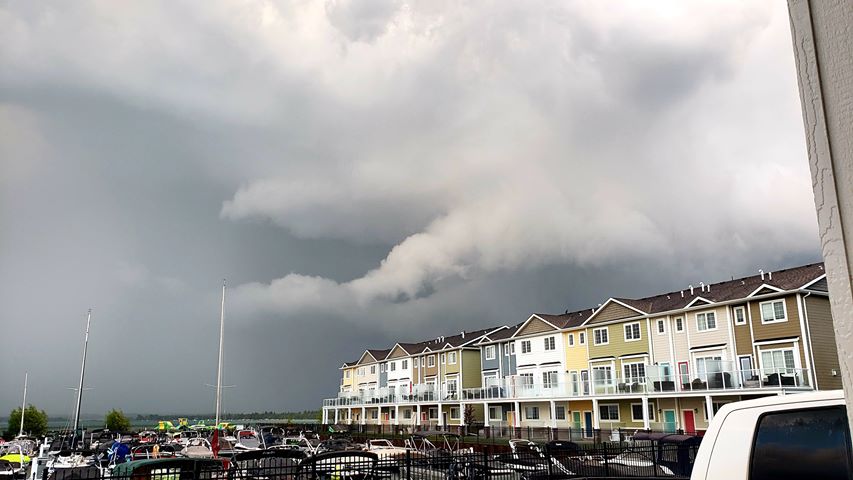 Tornado warnings dropped for Red Deer and Lacombe counties | Globalnews.ca