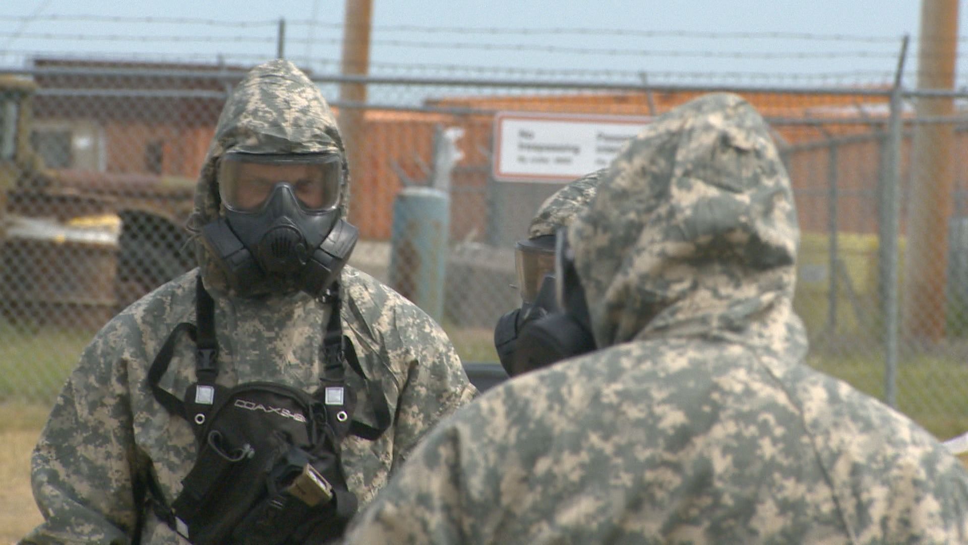 Troops partake in NATO chemical training exercise at CFB Suffield in ...