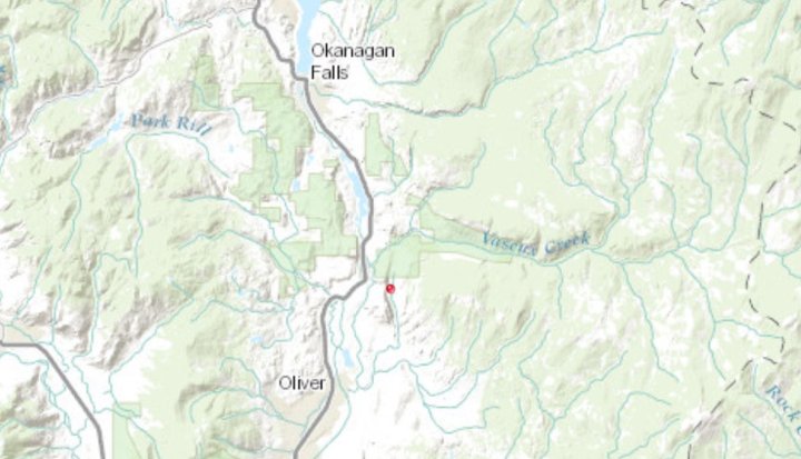 Small wildfire burning near Oliver | Globalnews.ca