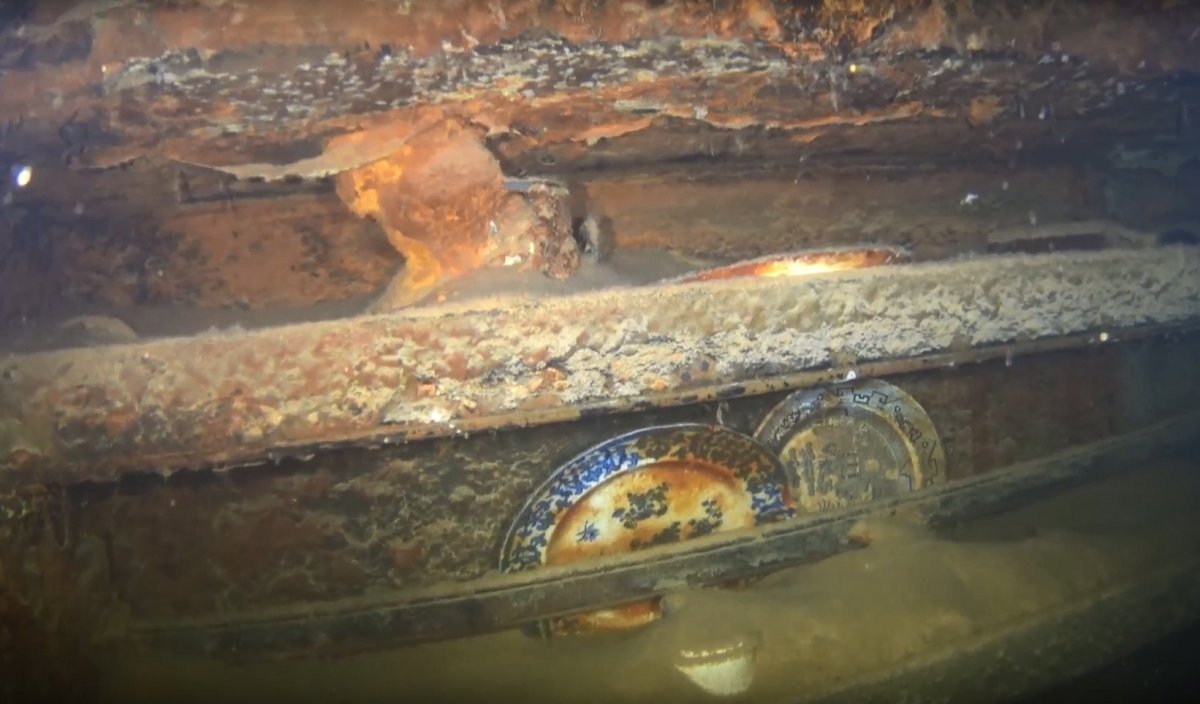 Photos: First look at HMS Terror shows boat from doomed Franklin ...