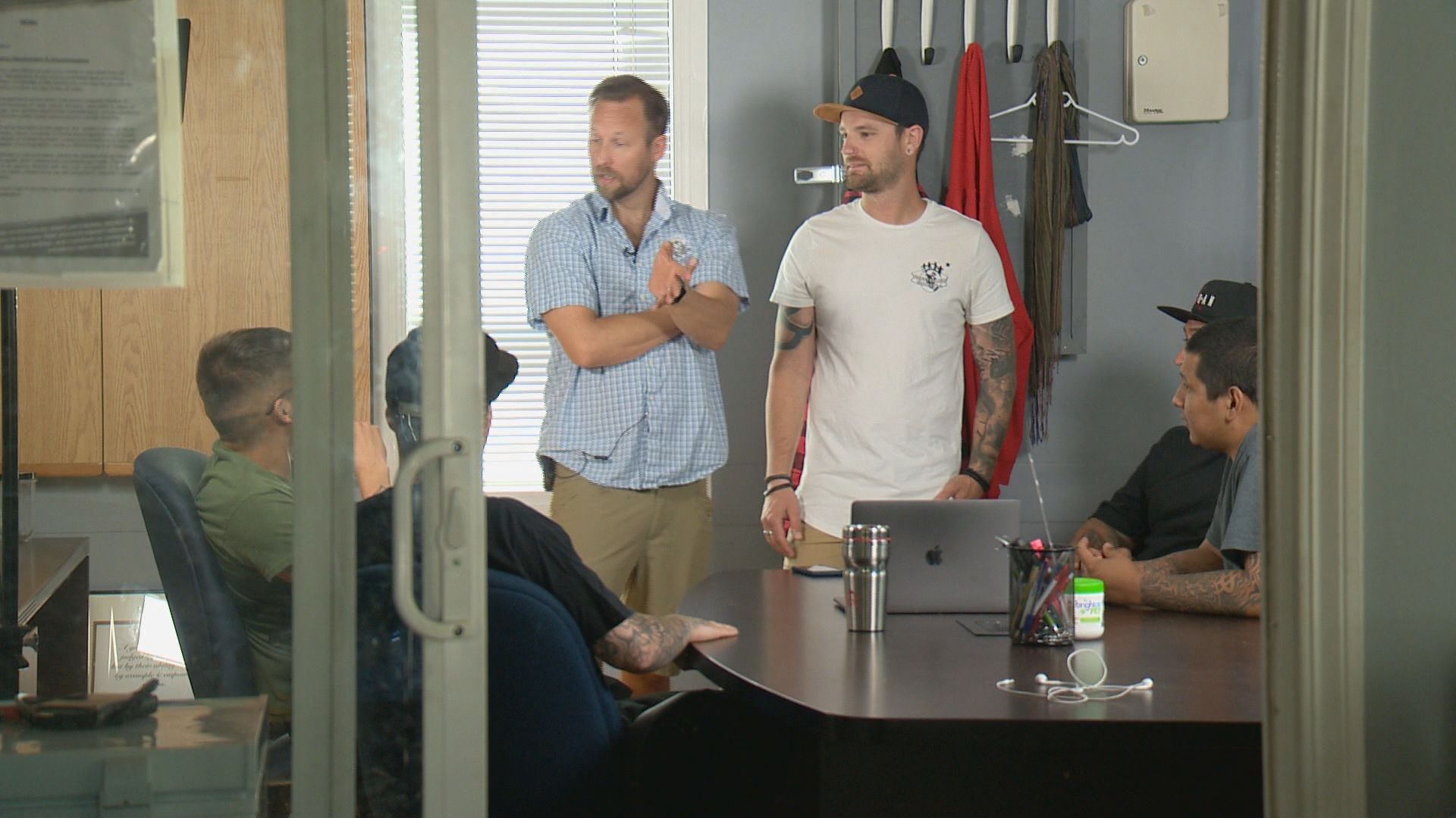 Inside and Out: the long road to leaving a gang - Regina | Globalnews.ca