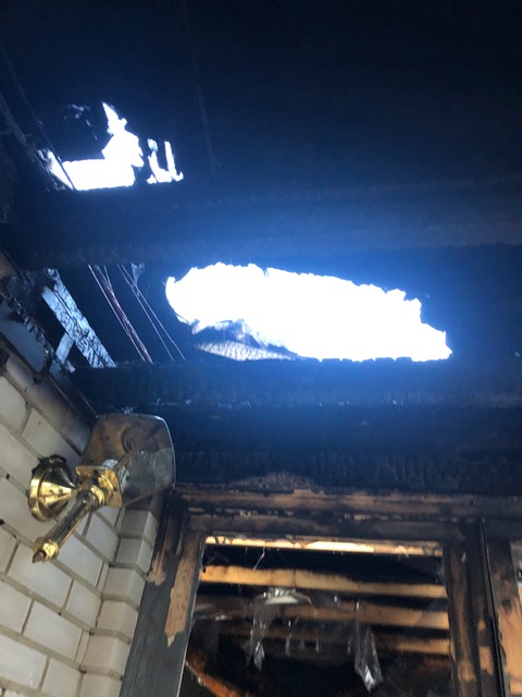 Lightning strike sparks fire, severely damages Calgary home - Calgary ...