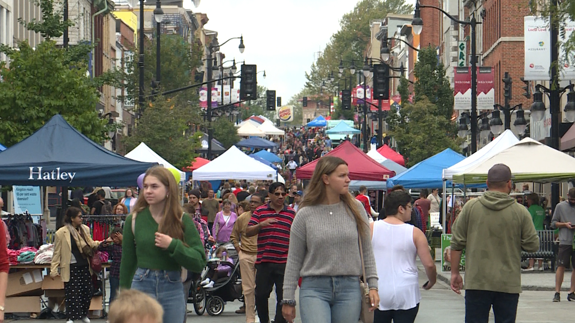 Thousands visit Fall Princess Street Promenade to ‘see what Kingston ...