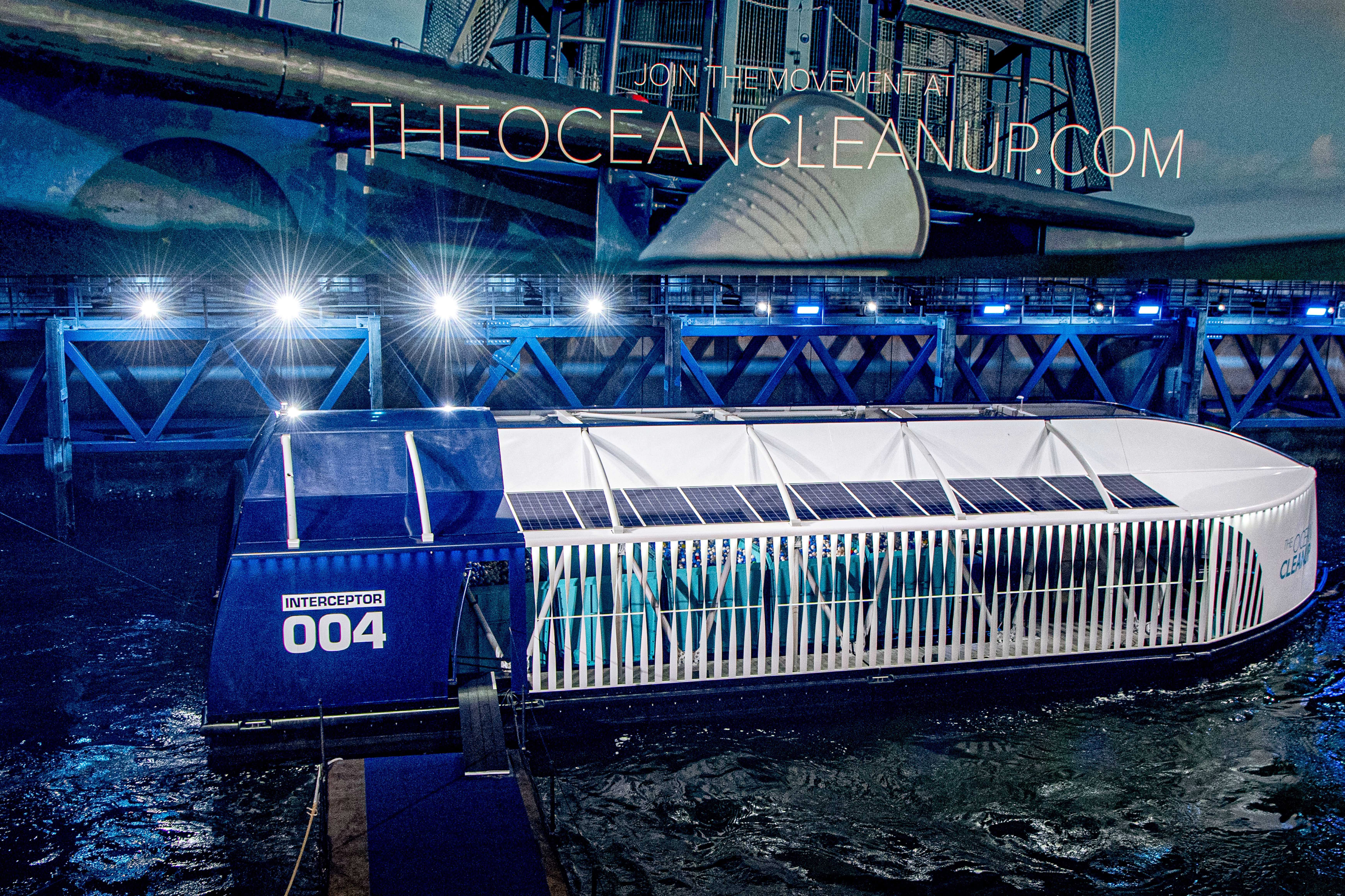 New device catches trash in rivers before it reaches oceans: Dutch ...