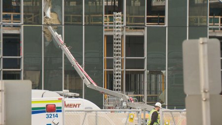 Concrete truck boom pump collapses at Calgary Cancer Centre ...
