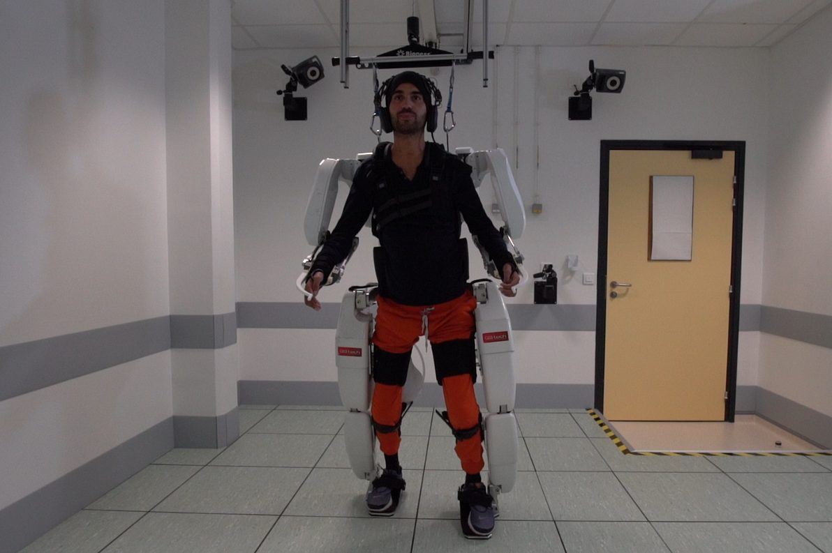 Paralyzed man walks again thanks to mind-reading exoskeleton - National ...