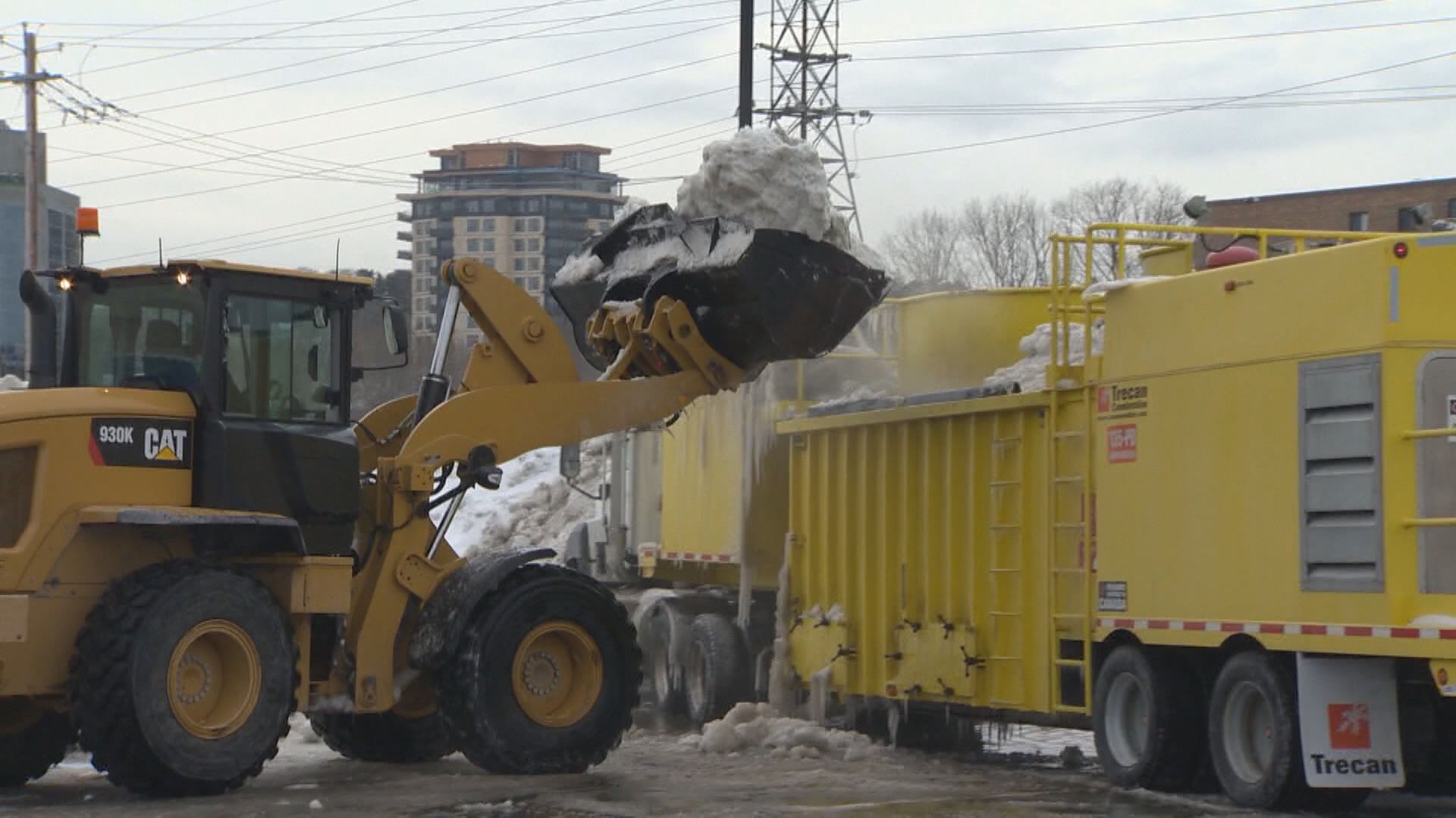 Beaconsfield adds melter to its snow-removal fleet - Montreal ...