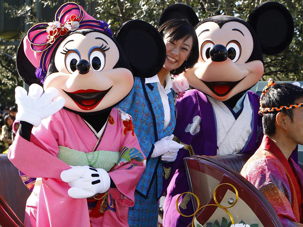 Disney+ warns subscribers of ‘outdated cultural depictions,’ prompting ...