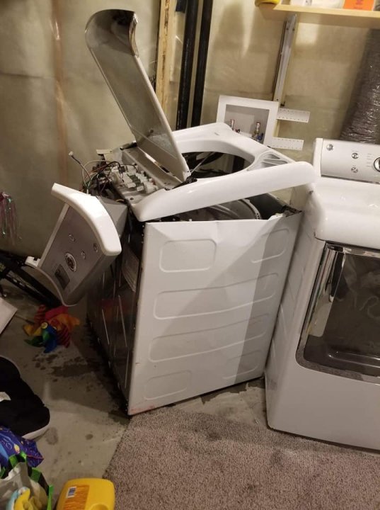 Lethbridge mother shocked after she says washing machine ‘exploded from ...