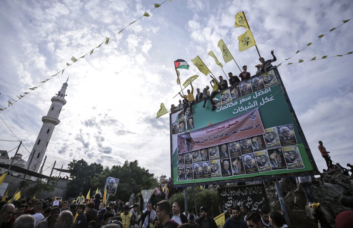 Hamas allows rival Fatah to mark anniversary in Gaza rally for 1st time ...