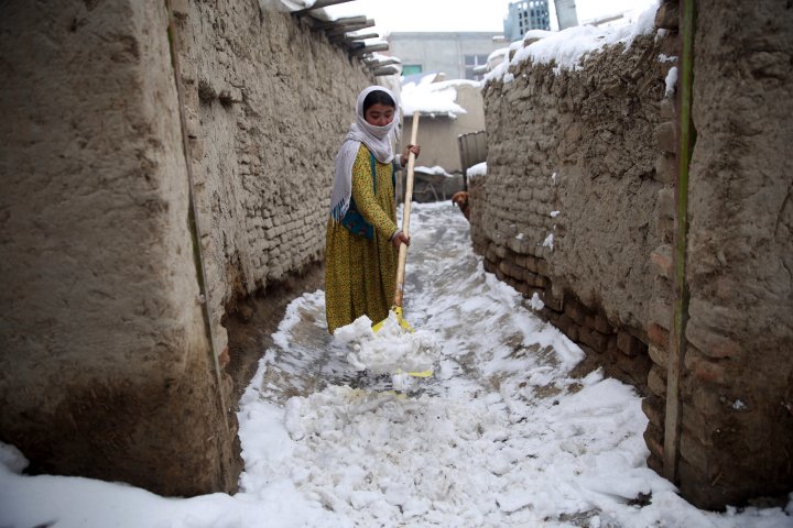 17 dead after extreme cold, heavy snow lashes Afghanistan: officials ...