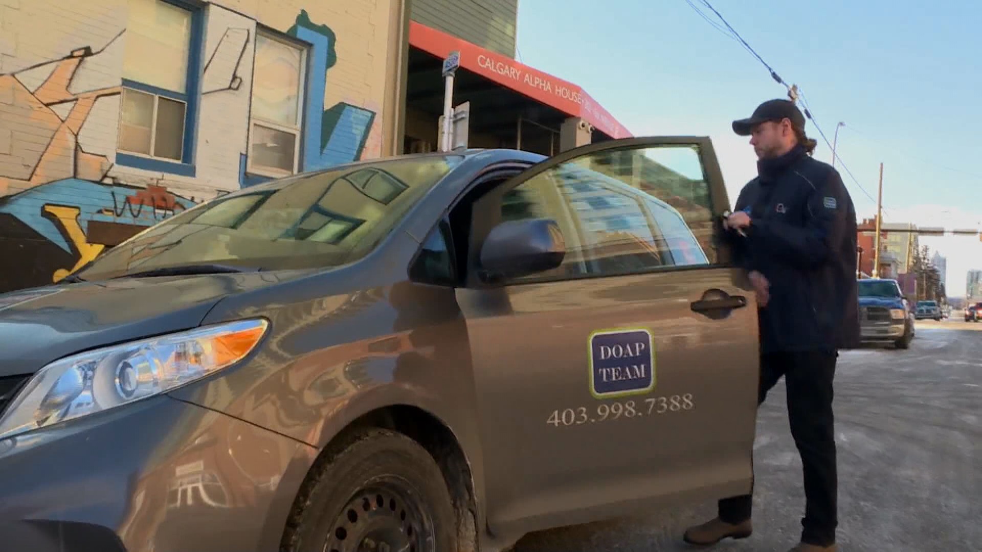 Calgary outreach teams, shelters working overtime during extreme cold ...