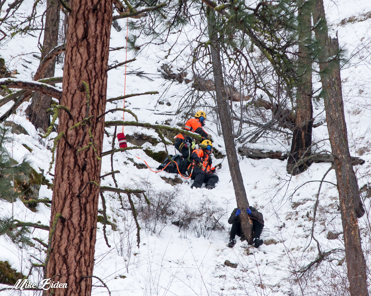 Injured hiker rescued in Penticton after spending chilly night clinging ...