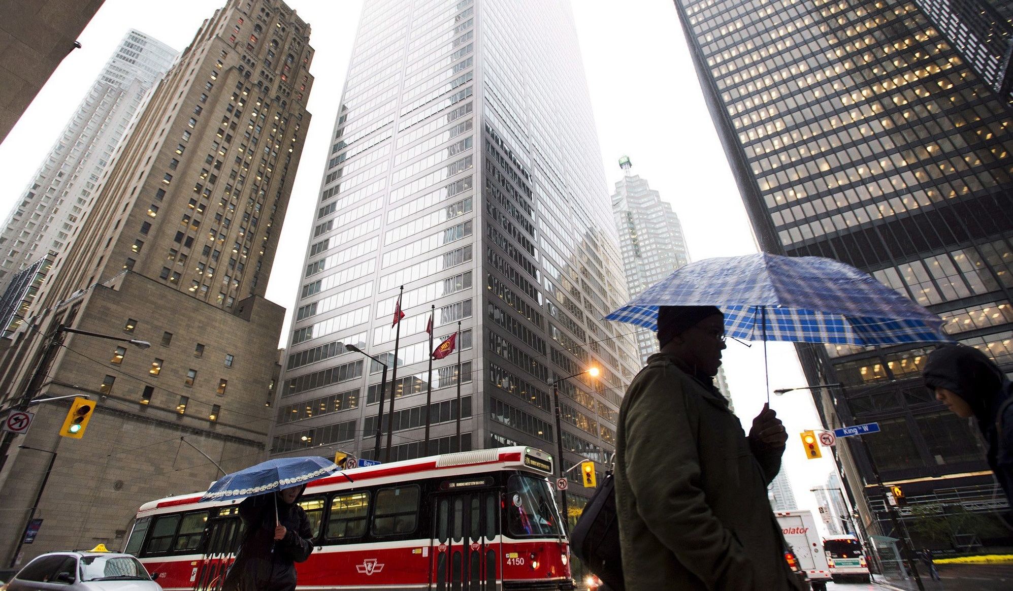 Heavy rainfall, snow expected to hit Greater Toronto Area ahead of ...
