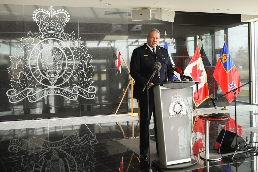 Suspect in Nova Scotia shooting was killed as RCMP wrote emergency ...