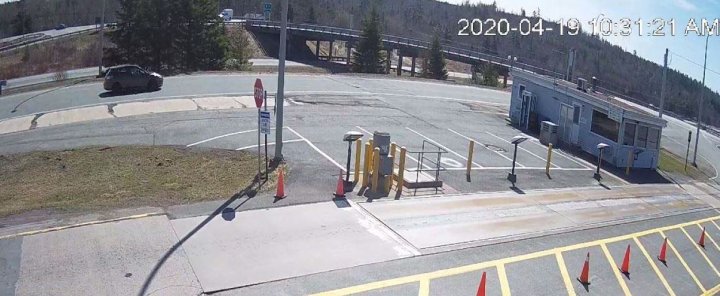 Police release photos tracking shooter’s movements morning of Nova ...