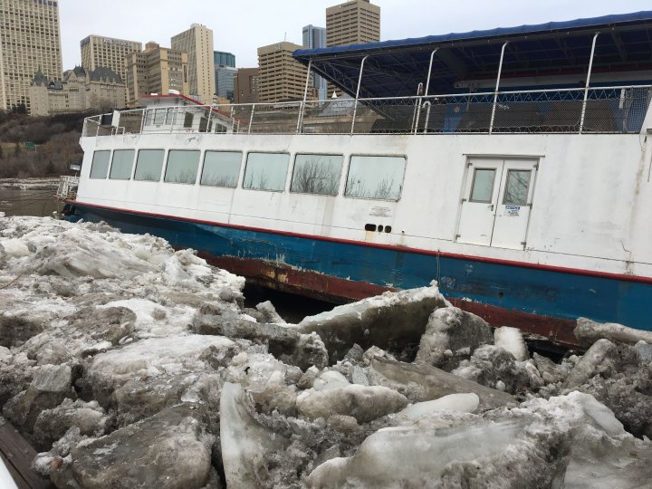 Part of Edmonton Riverboat submerged in North Saskatchewan River ...