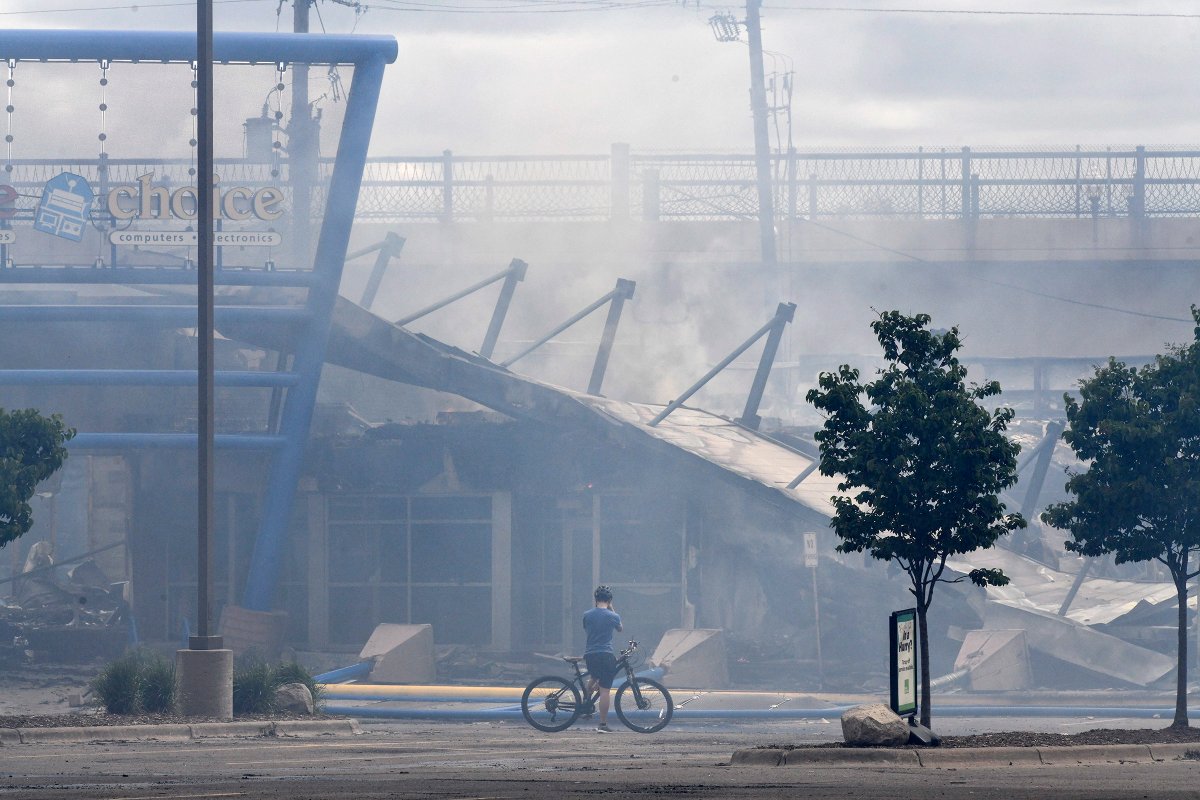 George Floyd: Scenes from protests in Minneapolis and around the U.S ...