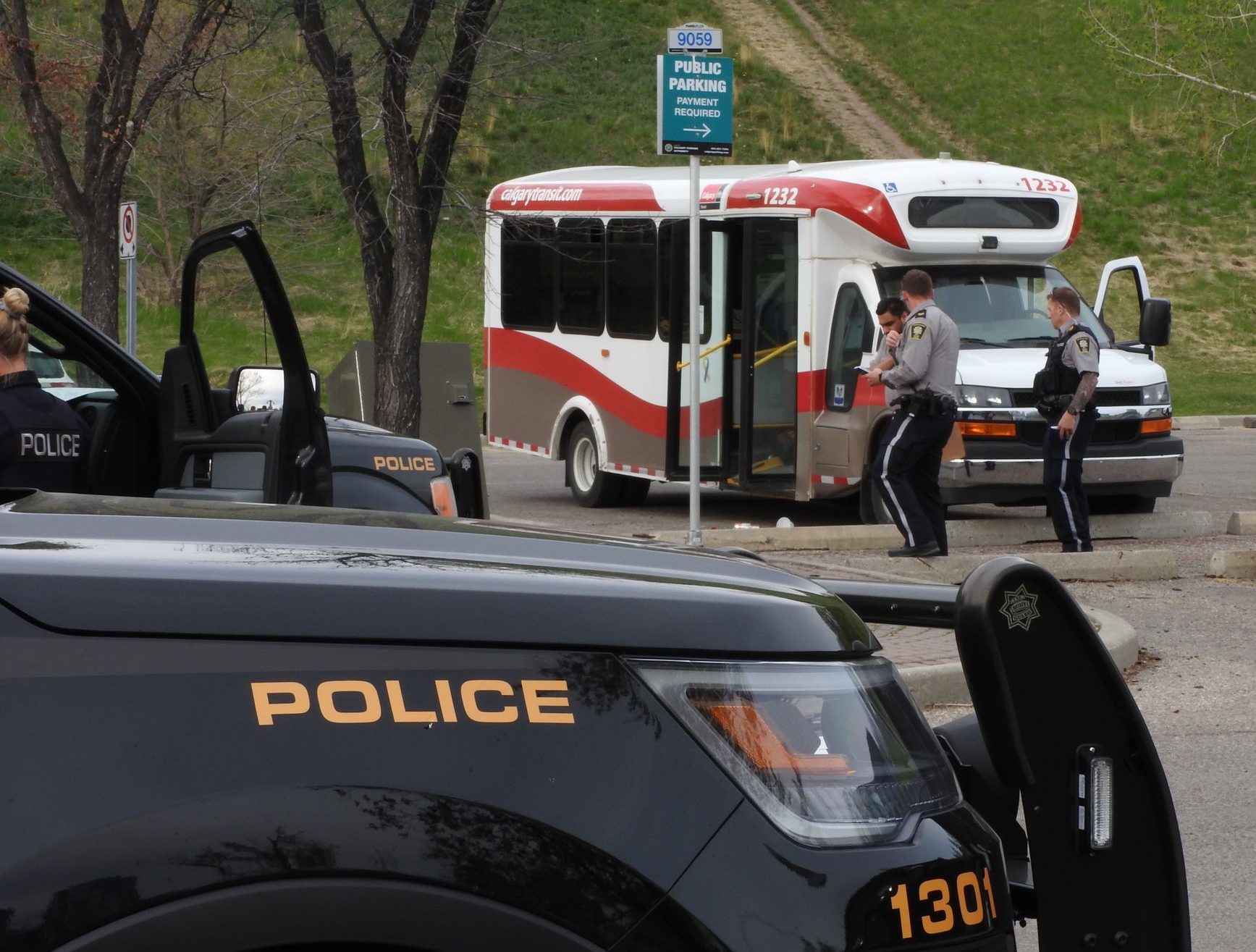 Man in custody after he stole Calgary Transit bus, hit multiple ...
