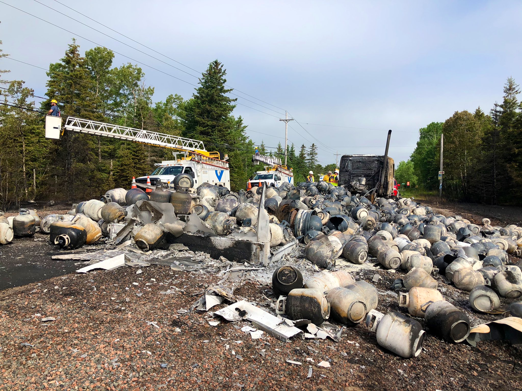 No injuries after transport truck fire in Debert - Halifax | Globalnews.ca