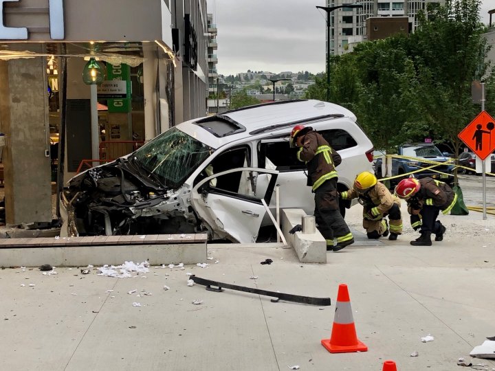SUV with Alberta licence plates crashes into downtown Vancouver store ...