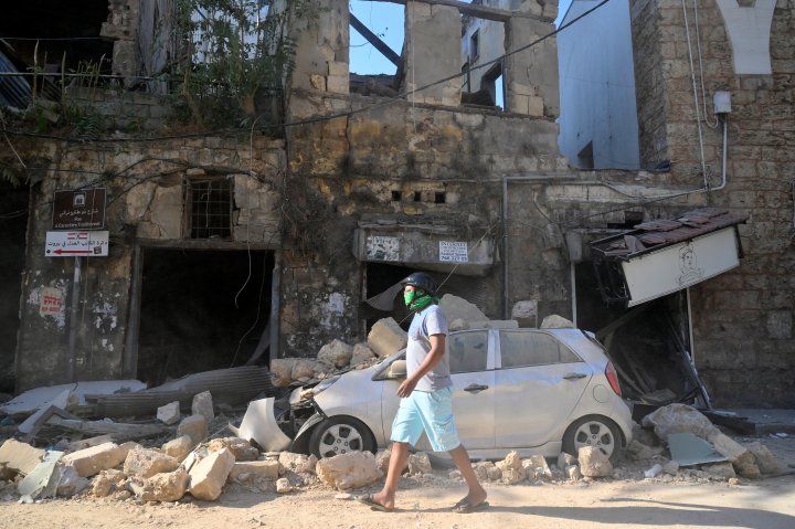 Photos capture devastation of Beirut explosion - National | Globalnews.ca
