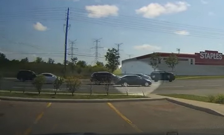 Police searching for driver who allegedly left scene after hitting SUV ...