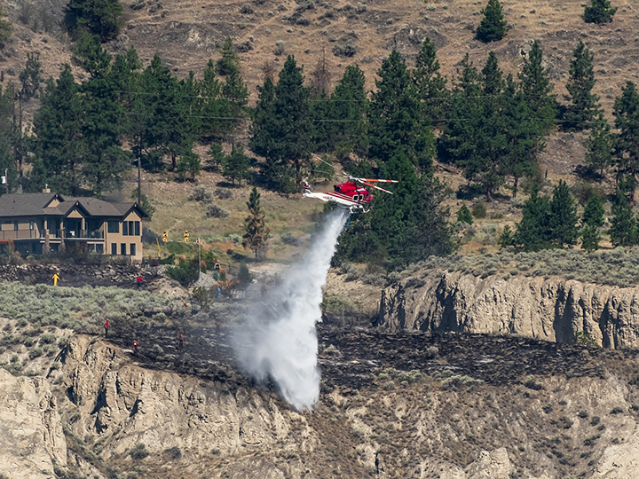 Regional district lifts tactical evacuation following wildfire near ...