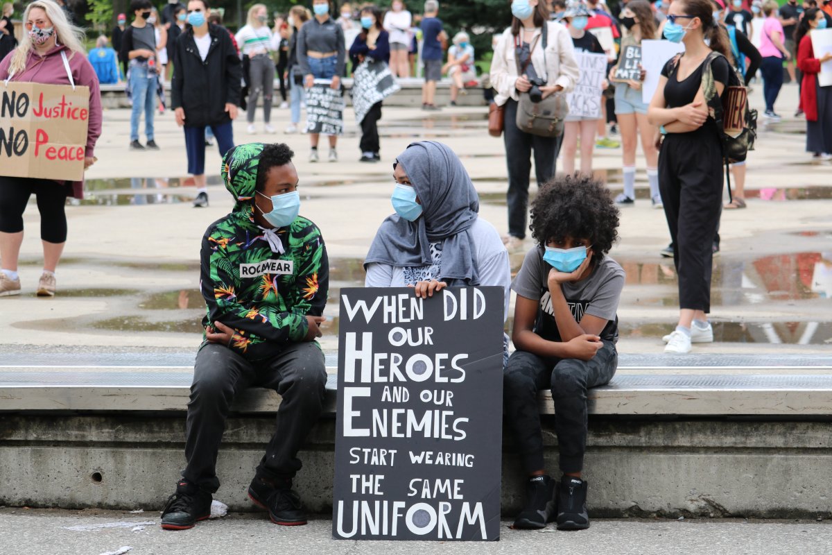 Hundreds of supporters at Black Lives Matter London protest to ‘defund ...