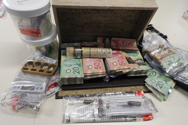 Police seize cocaine, brass knuckles and bullets while arresting ...