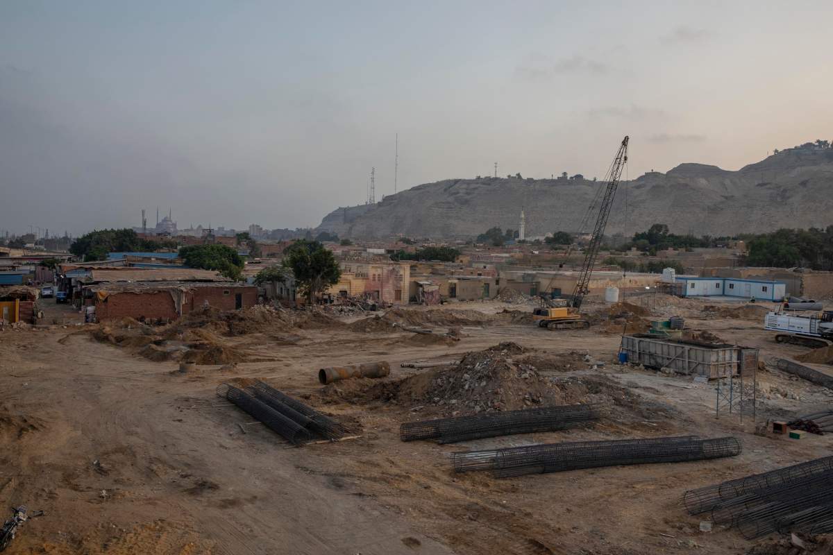 Critics condemn Egyptian highway project through pyramid plateau ...