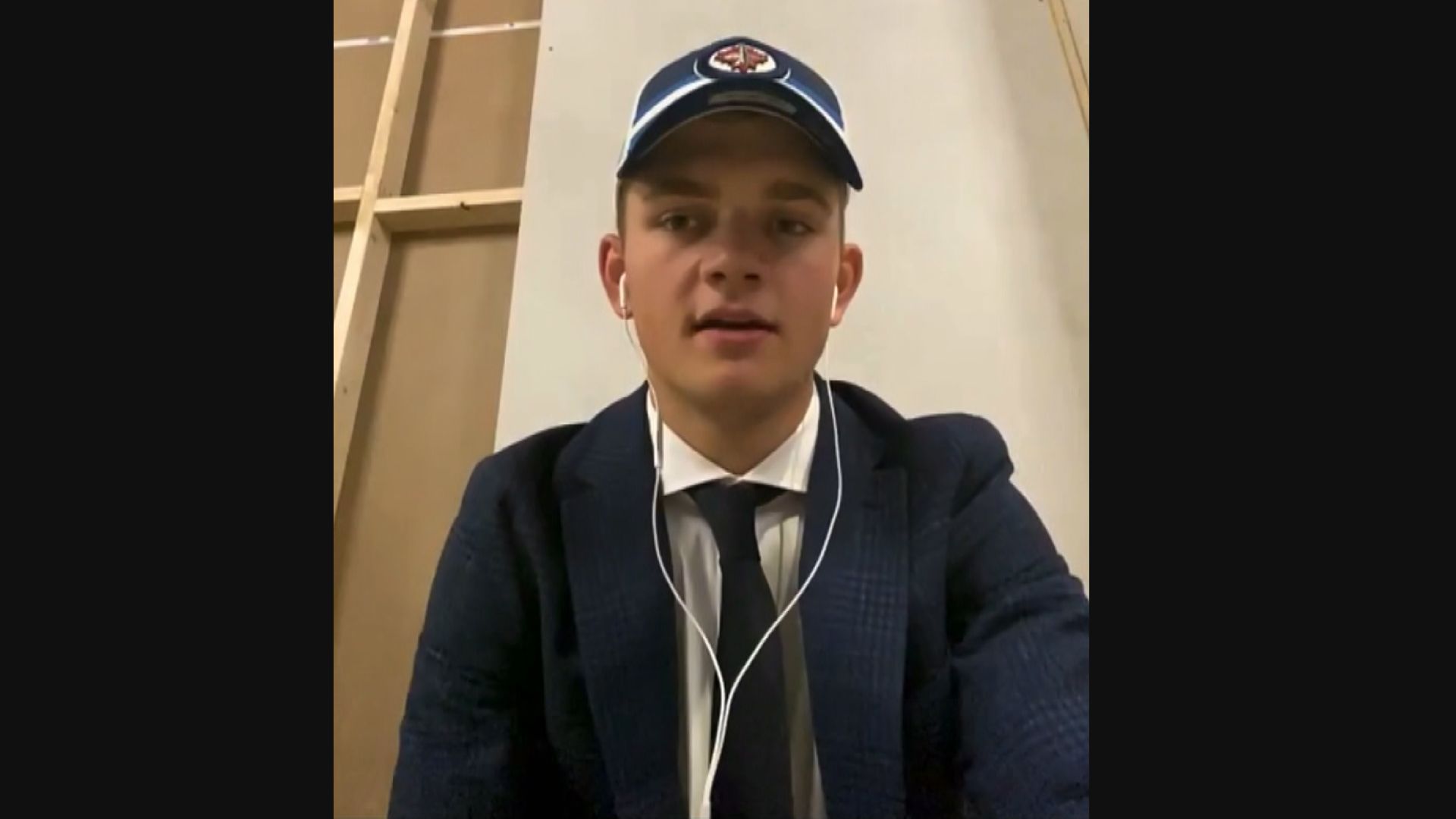 ‘I’ve dreamed of this day’: Winnipeg Jets take centre Cole Perfetti in ...