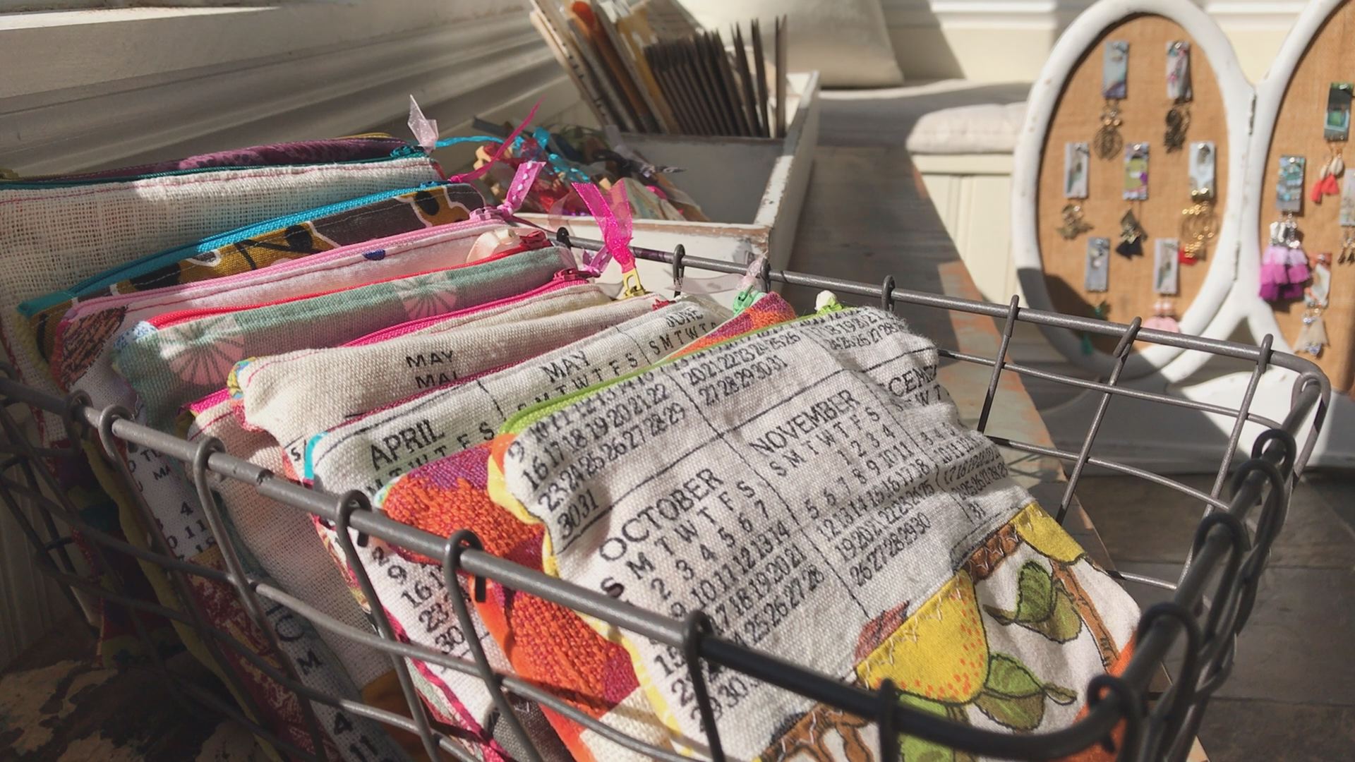 Crafting industry takes hit, but adapting amid pandemic - Montreal ...