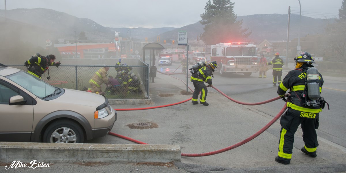 B.C. man recognized with bravery award for risking life to help save ...