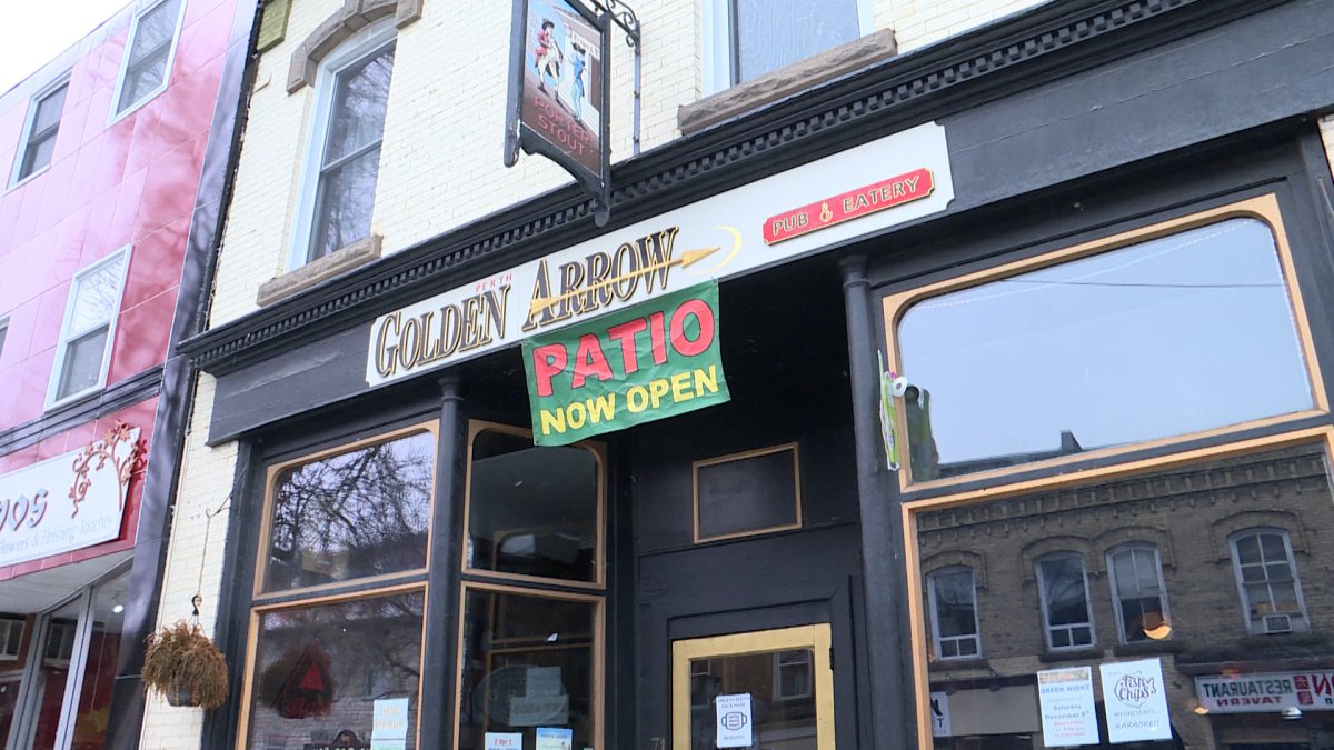 MPP Randy Hillier says son tasered by OPP outside Perth, Ont., pub ...