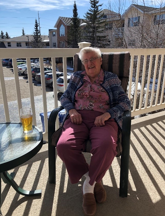 Calgary woman inspires Canadians to send her grandma cards for 95th ...