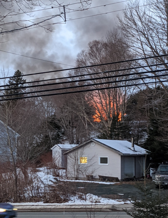 Abandoned Fall River home burns down in Wednesday afternoon fire ...