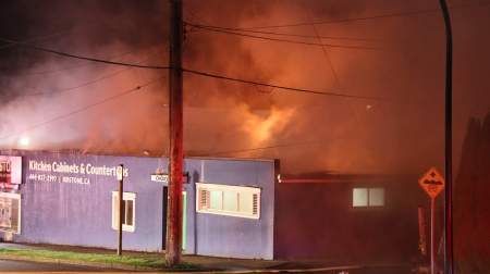 At least five businesses damaged in New Westminster strip mall fire ...