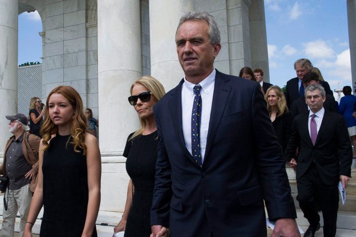 RFK Jr. gets banned from Instagram for spreading vaccine misinformation ...