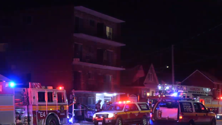 1 man dead, another in hospital, after Hamilton apartment fire ...