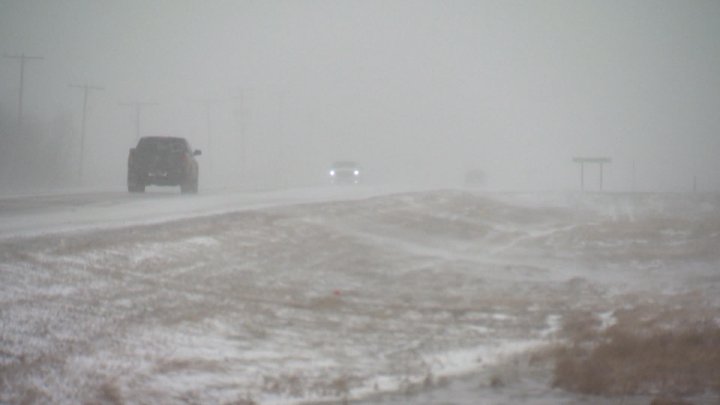 Thousands without power in Saskatchewan after late-season winter storm ...