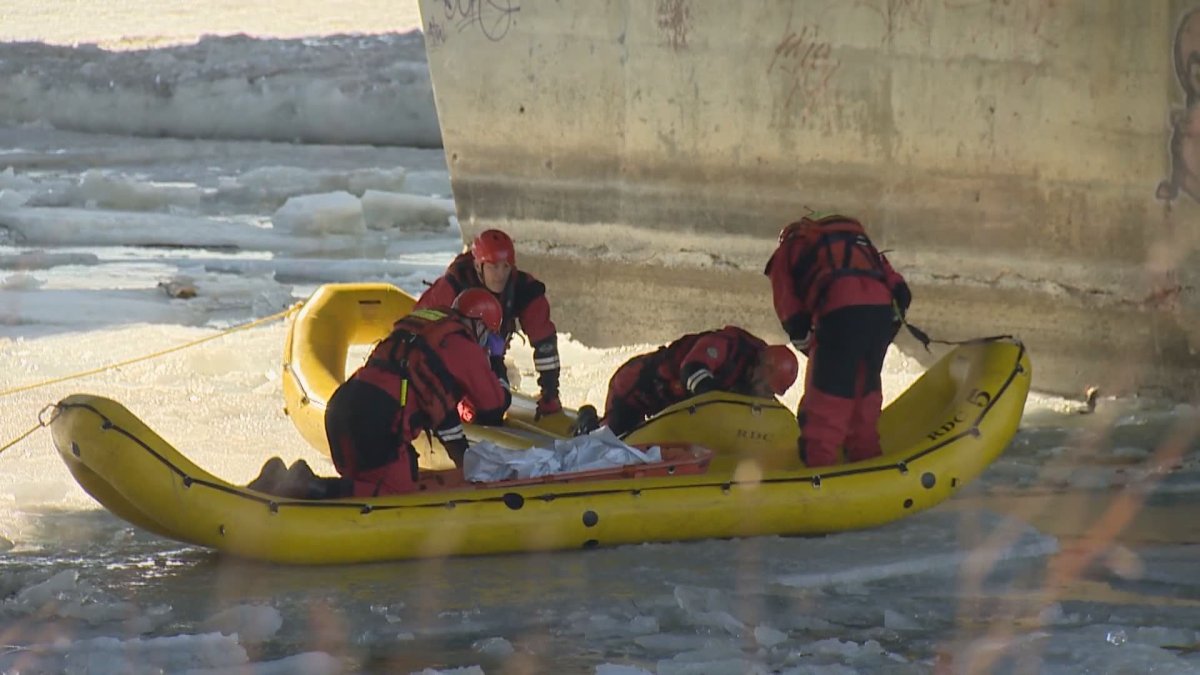 Calgary crews recover 2 bodies from Bow River - Calgary | Globalnews.ca
