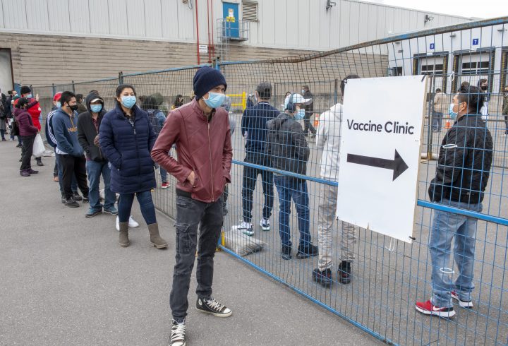 Ontario reports nearly 2,600 new COVID-19 cases, 24 deaths | Globalnews.ca