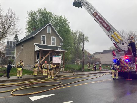 Person rescued from fire in vacant Centretown home: Ottawa Fire ...