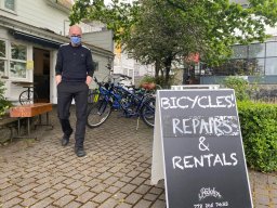 GlobalNews - Staff Personalities | Richard Zussman